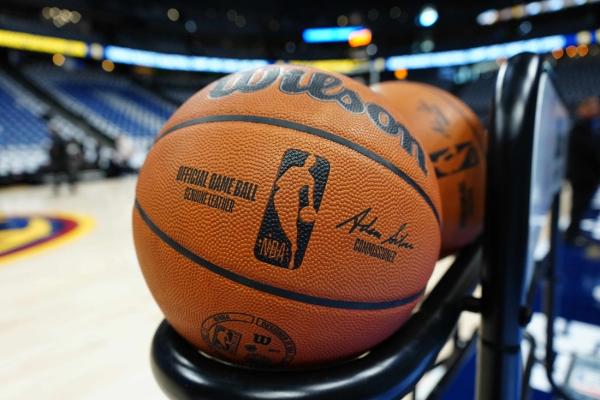 Reports: Ex-NBA champ Elden Campbell died by drowning | KTCK-AM